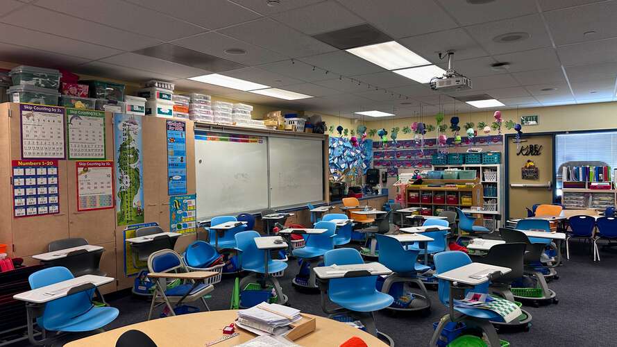 Rent Classroom Standard in Lake Elsinore