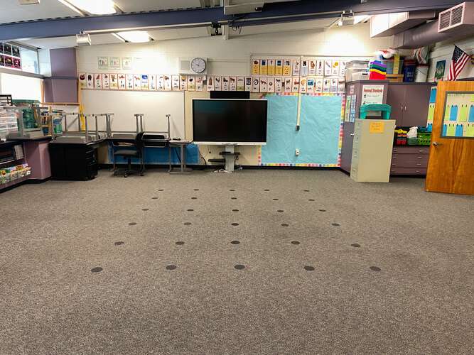 Rent Classroom Standard in Rio Linda