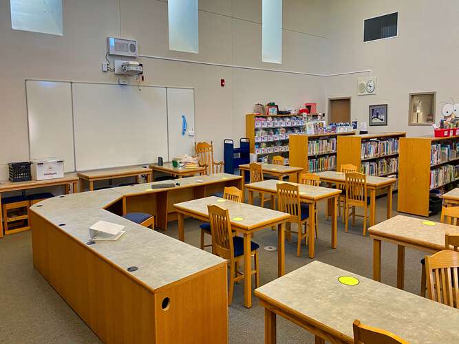 Rent a Library (Small) in Brighton CO 80620