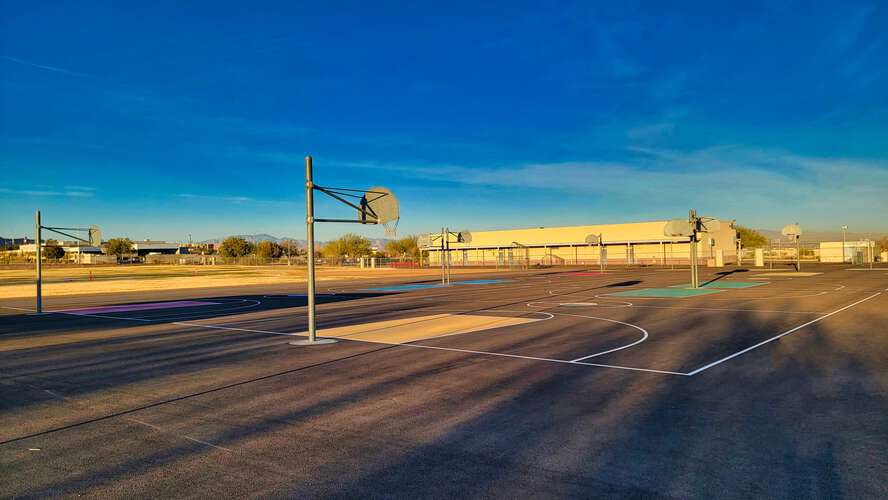 Rent Outdoor Basketball Courts in Henderson
