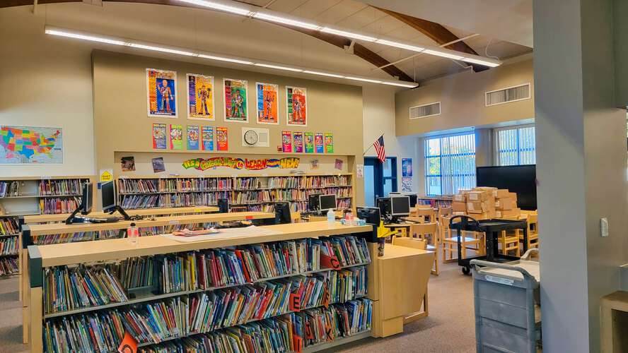 Rent a Library (Small) in Montclair CA 91763