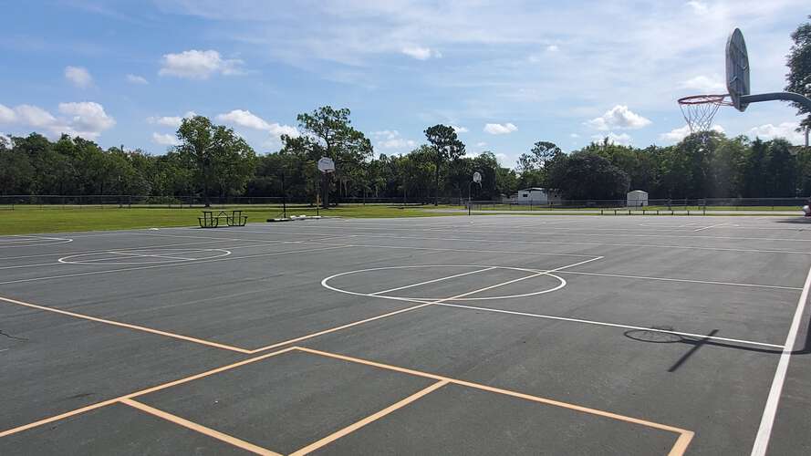 Rent Outdoor Basketball Courts in Spring Hill