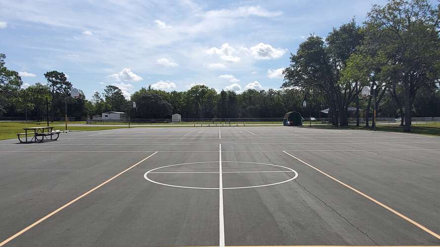 Rent Outdoor Basketball Courts in Spring Hill