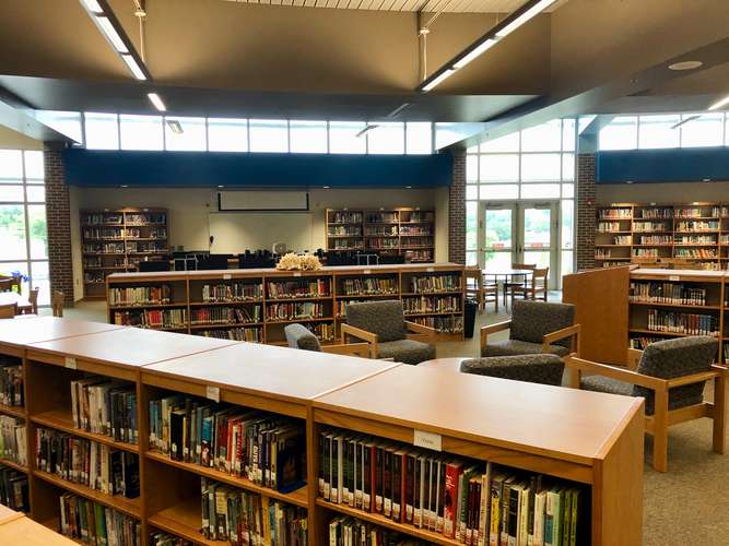Rent a Library (Medium) in Lexington KY 40517