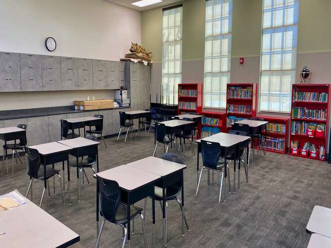 Rent Classroom Standard in Pasadena