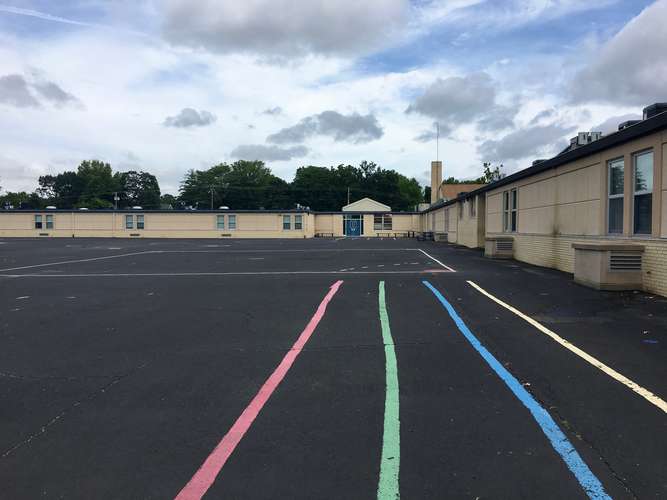 Rent a Basketball Courts (Outdoor) in Independence MO 64055