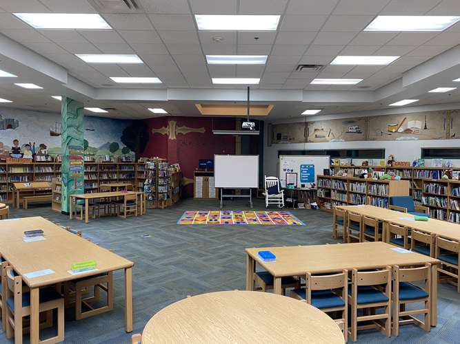 Rent a Library (Small) in Gilbert AZ 85295