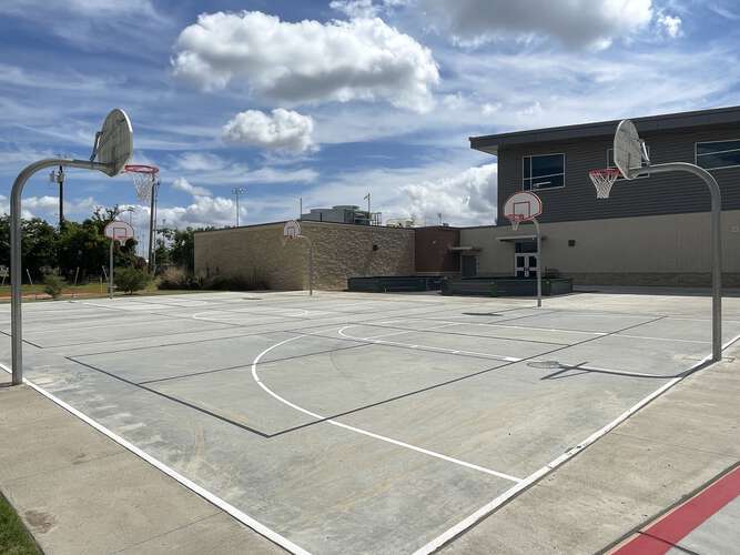 Rent Outdoor Basketball Courts in Round Rock