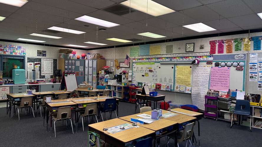 Rent a Classroom (Small) in Lake Elsinore CA 92530