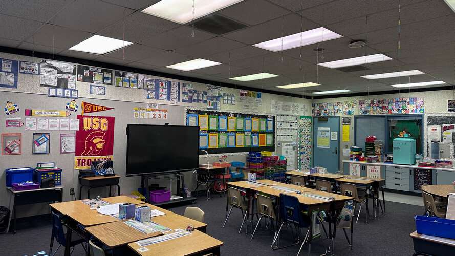 Rent a Classroom (Small) in Lake Elsinore CA 92530