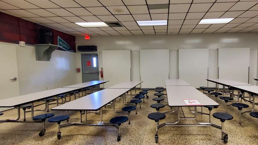 Rent Cafeteria in Miramar