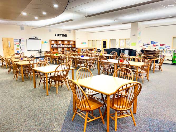 Rent a Library (Small) in Kissimmee FL 34759