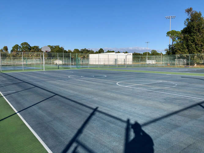 Rent Outdoor Basketball Courts in Port Orange