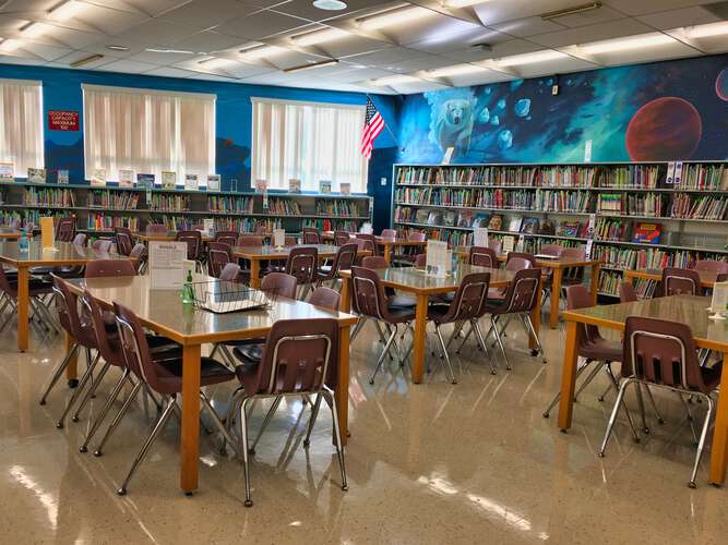 Rent a Library (Small) in Tampa FL 33635