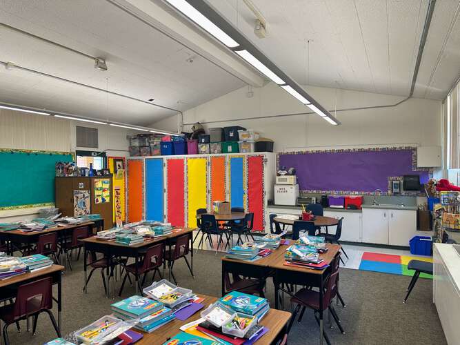 Rent a Classroom (Small) in Fresno CA 93725