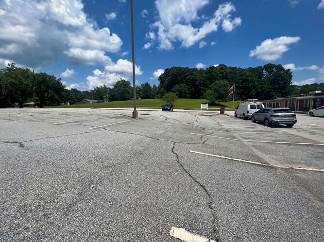 Rent Parking Lot in Jonesboro