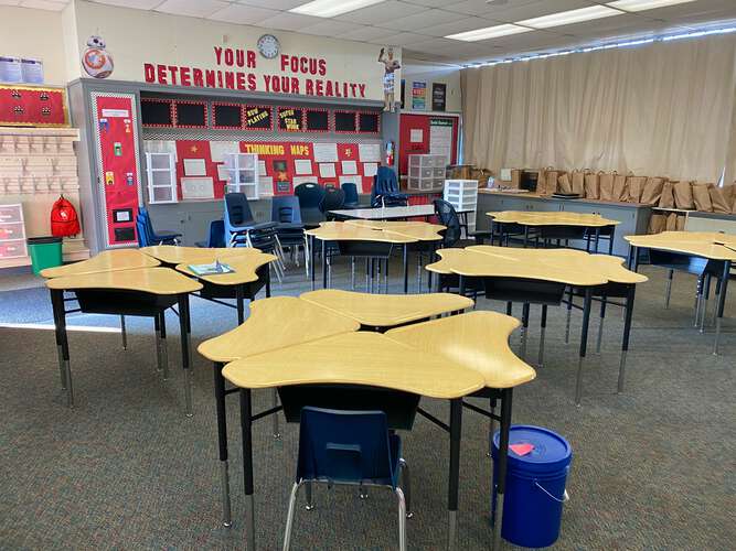 Rent Classroom Standard in Bakersfield