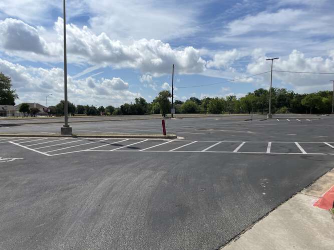 Rent a Parking Lot (Small) in Round Rock TX 78664
