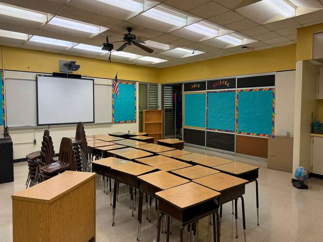 Rent Classroom Standard in Miami