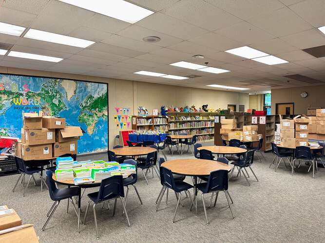 Rent a Library (Small) in Fresno CA 93722