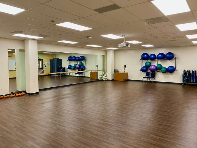 Rent Exercise Room in Cupertino