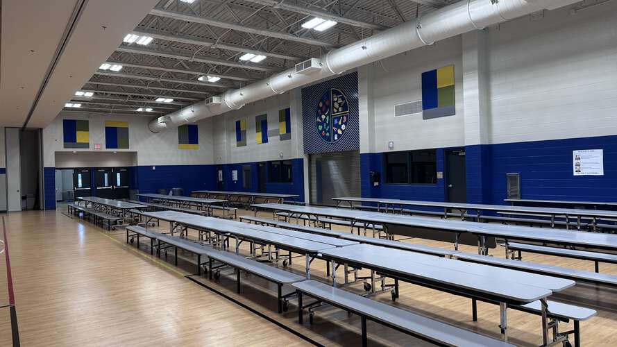Rent Cafeteria in Lake Jackson