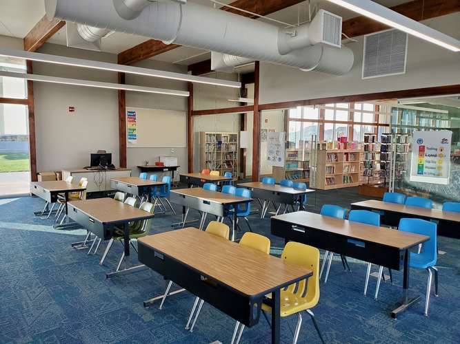 Rent a Library (Small) in Riverside CA 92503