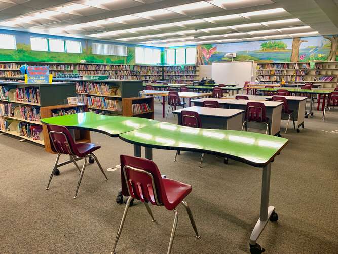 Rent a Library (Small) in Tampa FL 33617