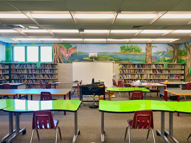 Rent a Library (Small) in Tampa FL 33617