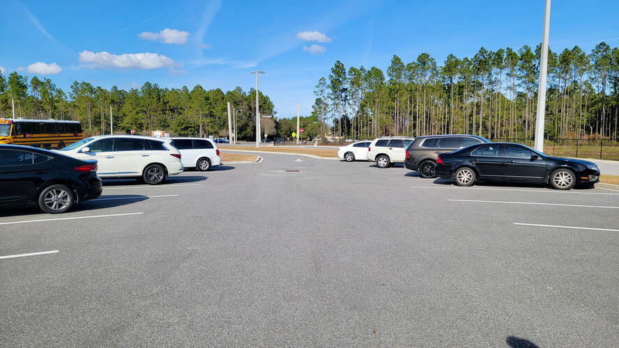 Rent Parking Lot - Side in Orange Park