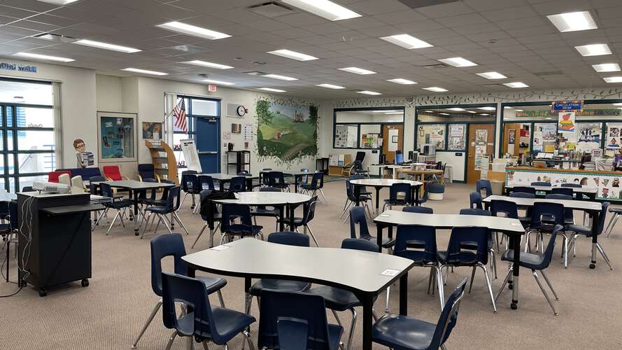 Rent a Library (Small) in Thonotosassa FL 33592