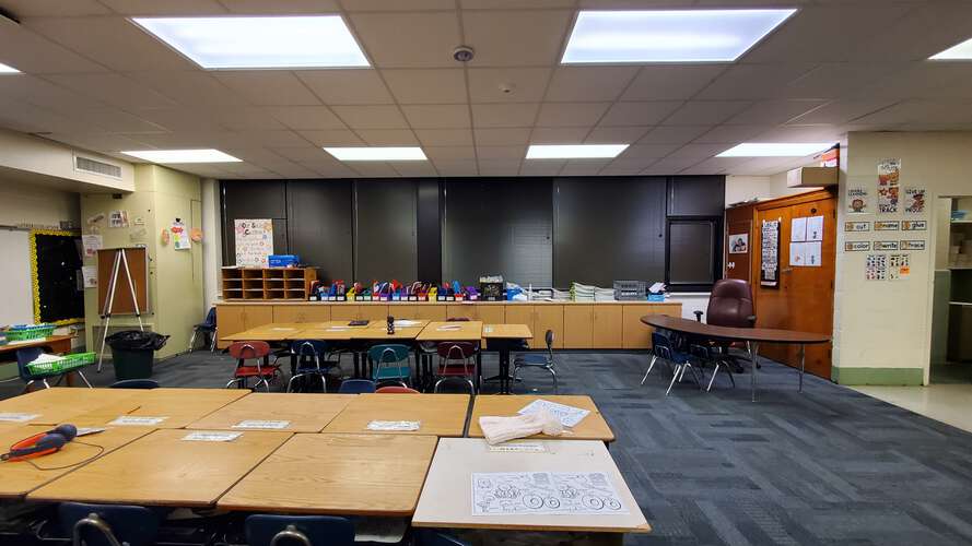 Rent Classroom Standard in Pensacola