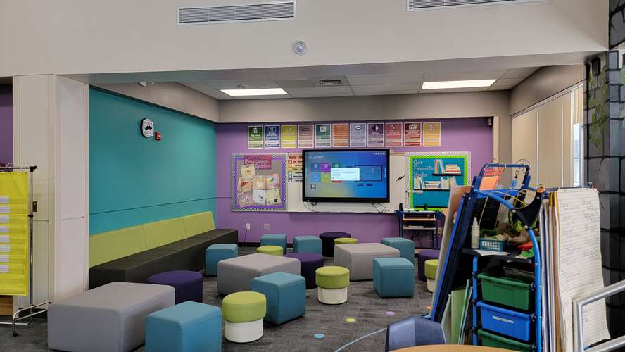 Rent a Library (Small) in Henderson NV 89015