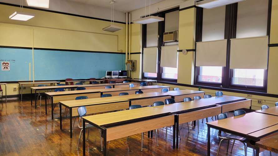 Rent Classroom Standard in Philadelphia