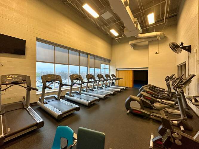 Rent The Cardio Room in Liberty