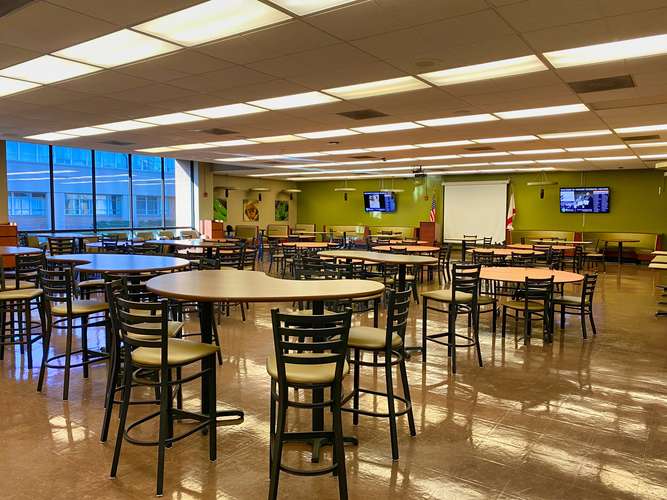 Rent Student Union / Café in Orlando