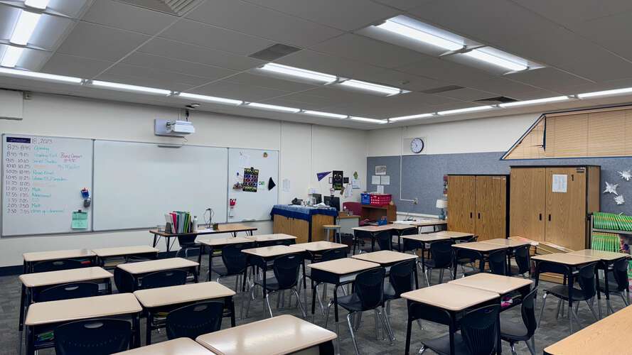 Rent Classroom Standard in Sacramento