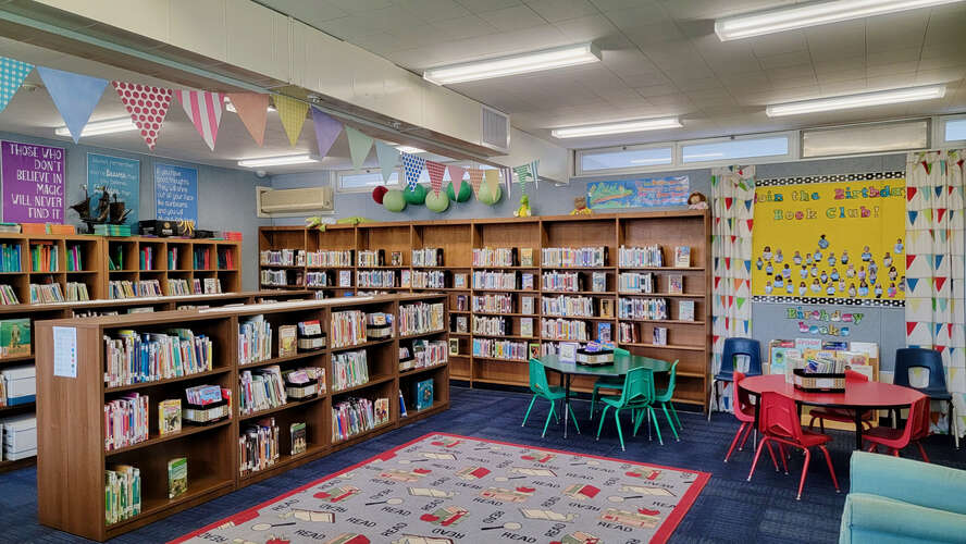 Rent a Library (Small) in Costa Mesa CA 92626