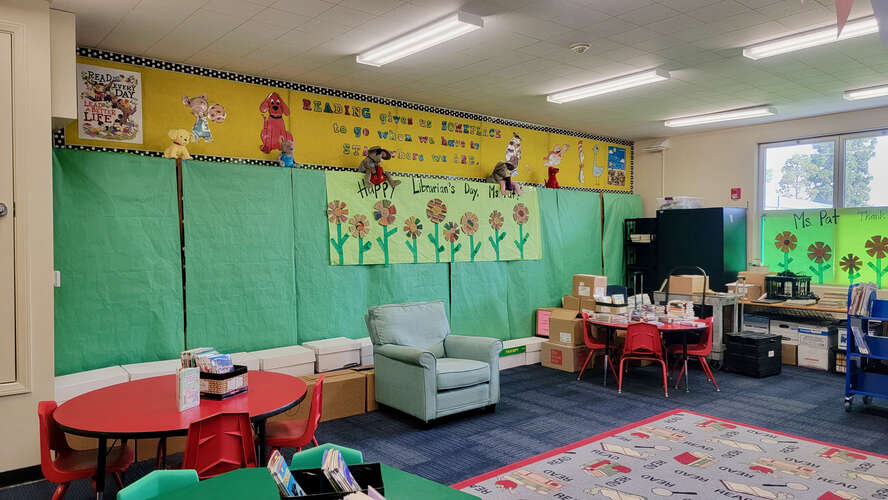Rent a Library (Small) in Costa Mesa CA 92626