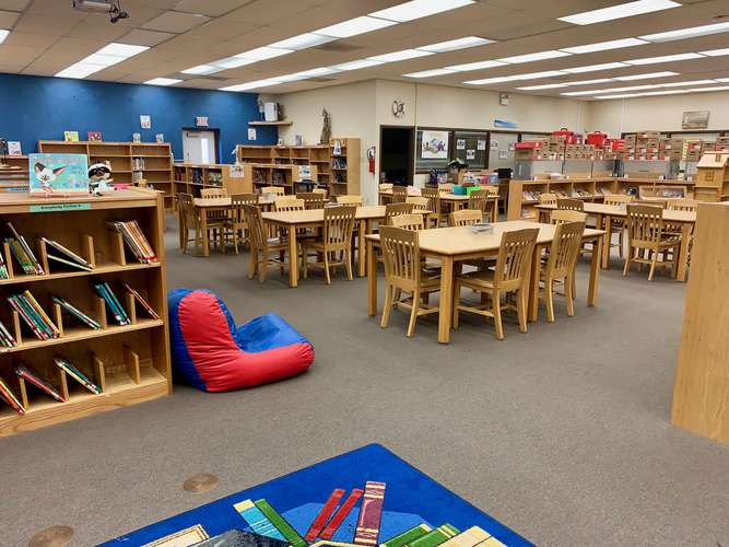 Rent a Library in Winter Haven FL 33880