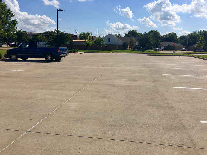 Rent Parking Lot 1 in Mansfield