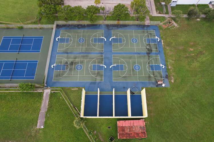 Rent Outdoor Basketball Courts in Miami