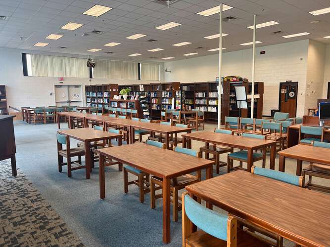 Rent a Library (Large) in Hampton GA 30228