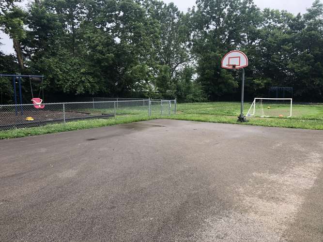 Rent a Basketball Courts (Outdoor) in Lexington KY 40511