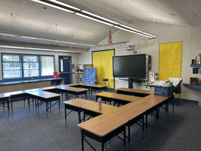 Rent Classroom Standard in Fresno