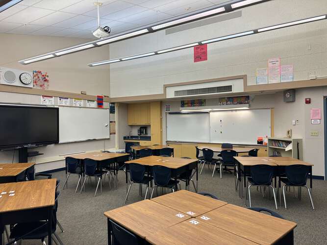 Rent a Classroom (Small) in Fresno CA 93711
