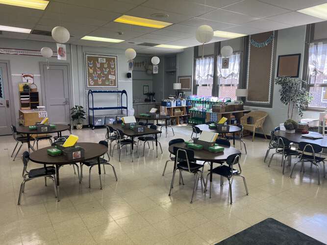 Rent Classroom Standard in Columbia