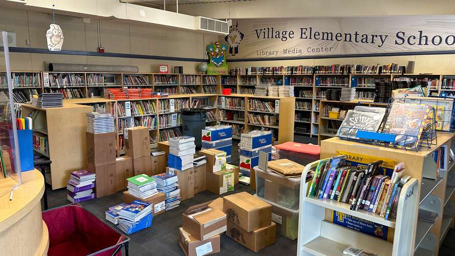 Rent Library in North Highlands