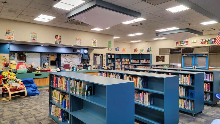 Rent a Library (Small) in Menifee CA 92585