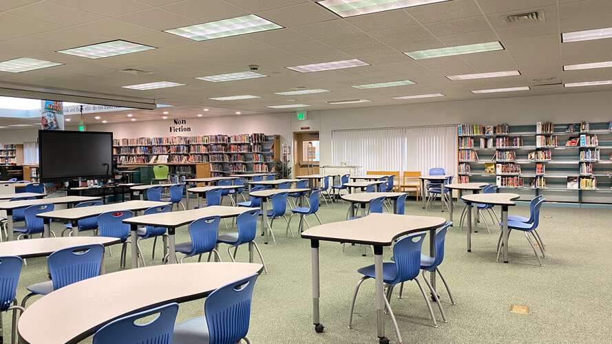 Rent a Library (Medium) in Coral Springs FL 33065